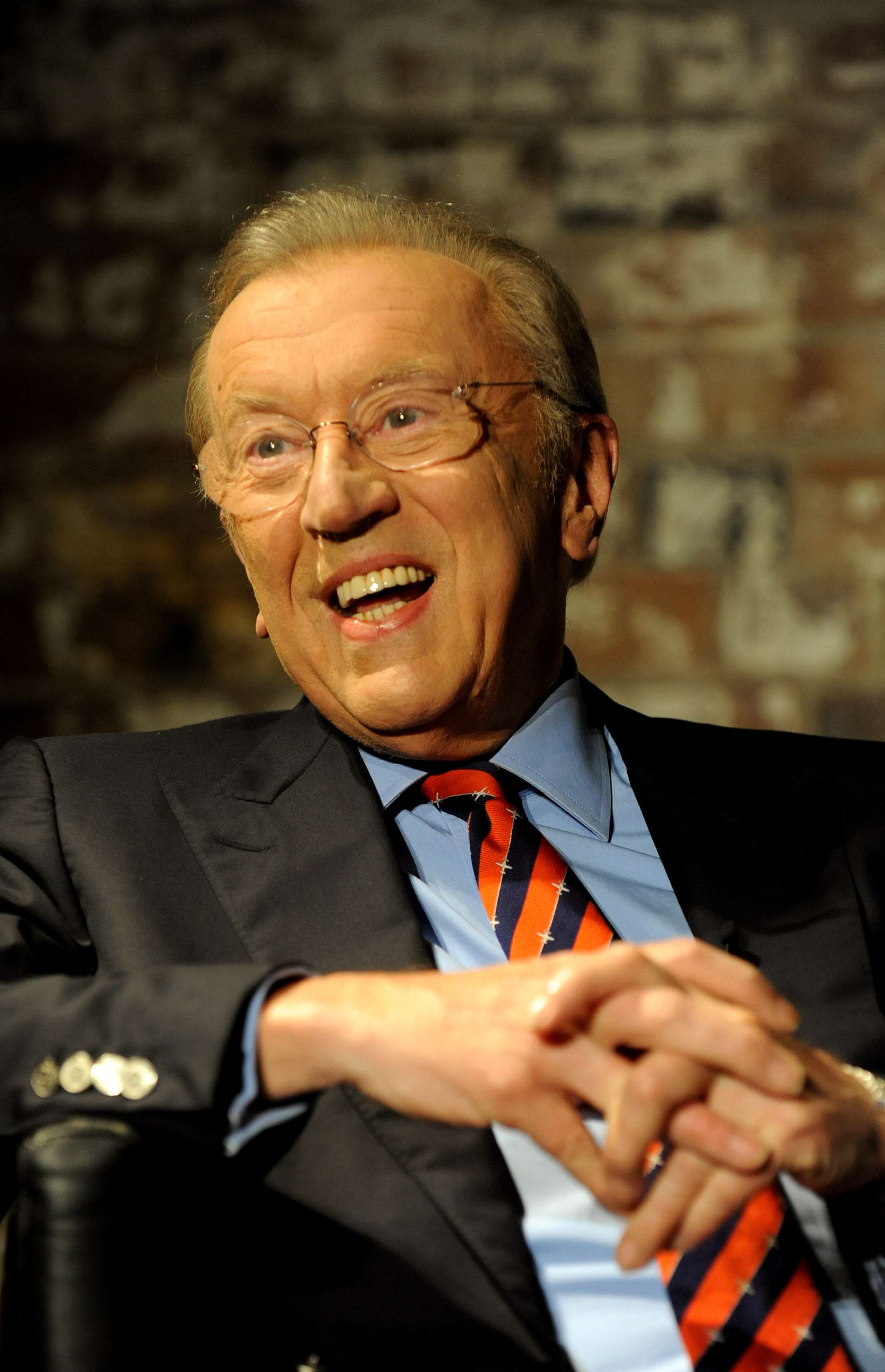 Iconic journalist David Frost remembered for Richard Nixon interviews ...