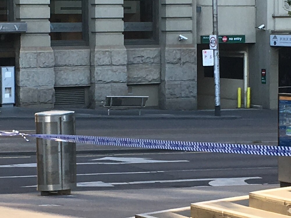 Major intersection in Melbourne's CBD re-opened after 'suspicious' bag ...