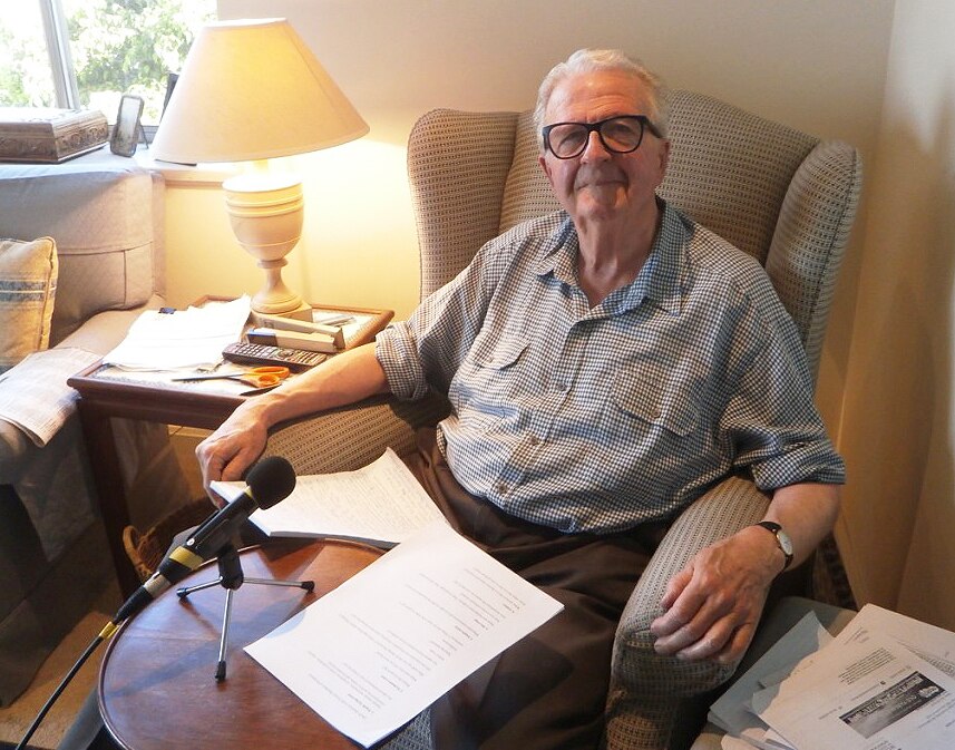 'Trouser press sparks fire' at former minister Chris Hurford's Adelaide ...