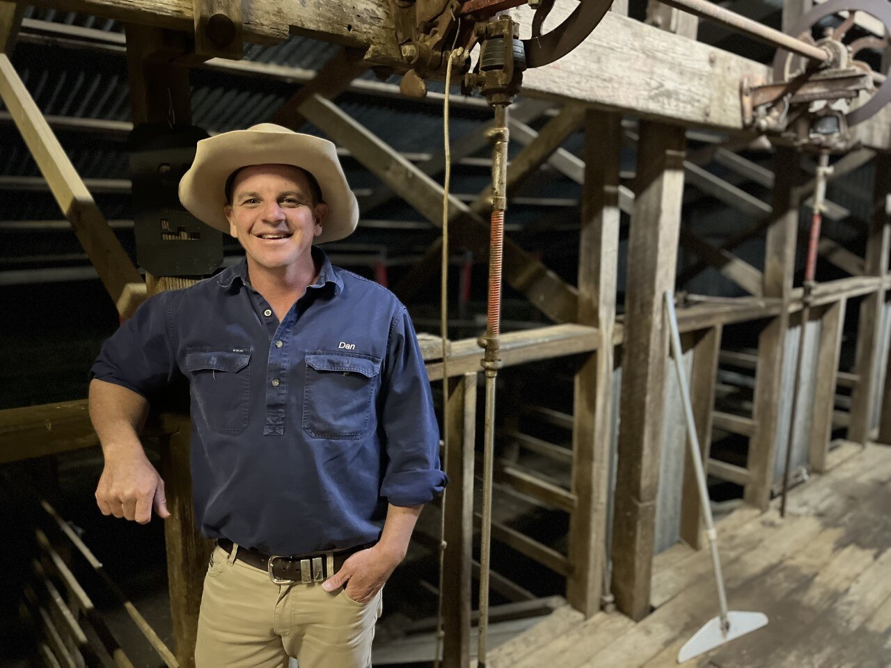 A fifth-generation farmer turned cheeky tour guide - ABC listen