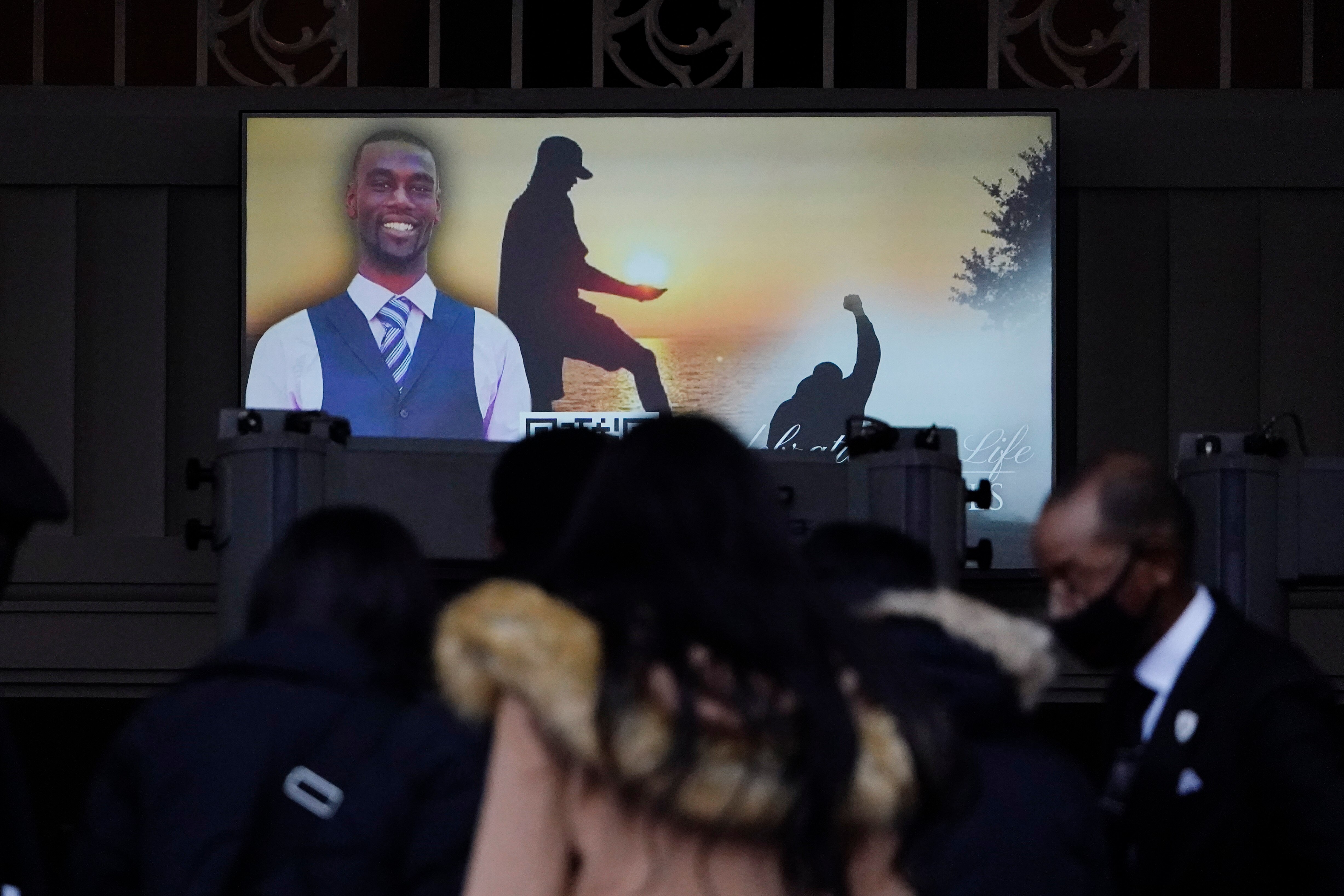 Live updates: Funeral for Tyre Nichols held in Memphis, Tom Brady ...