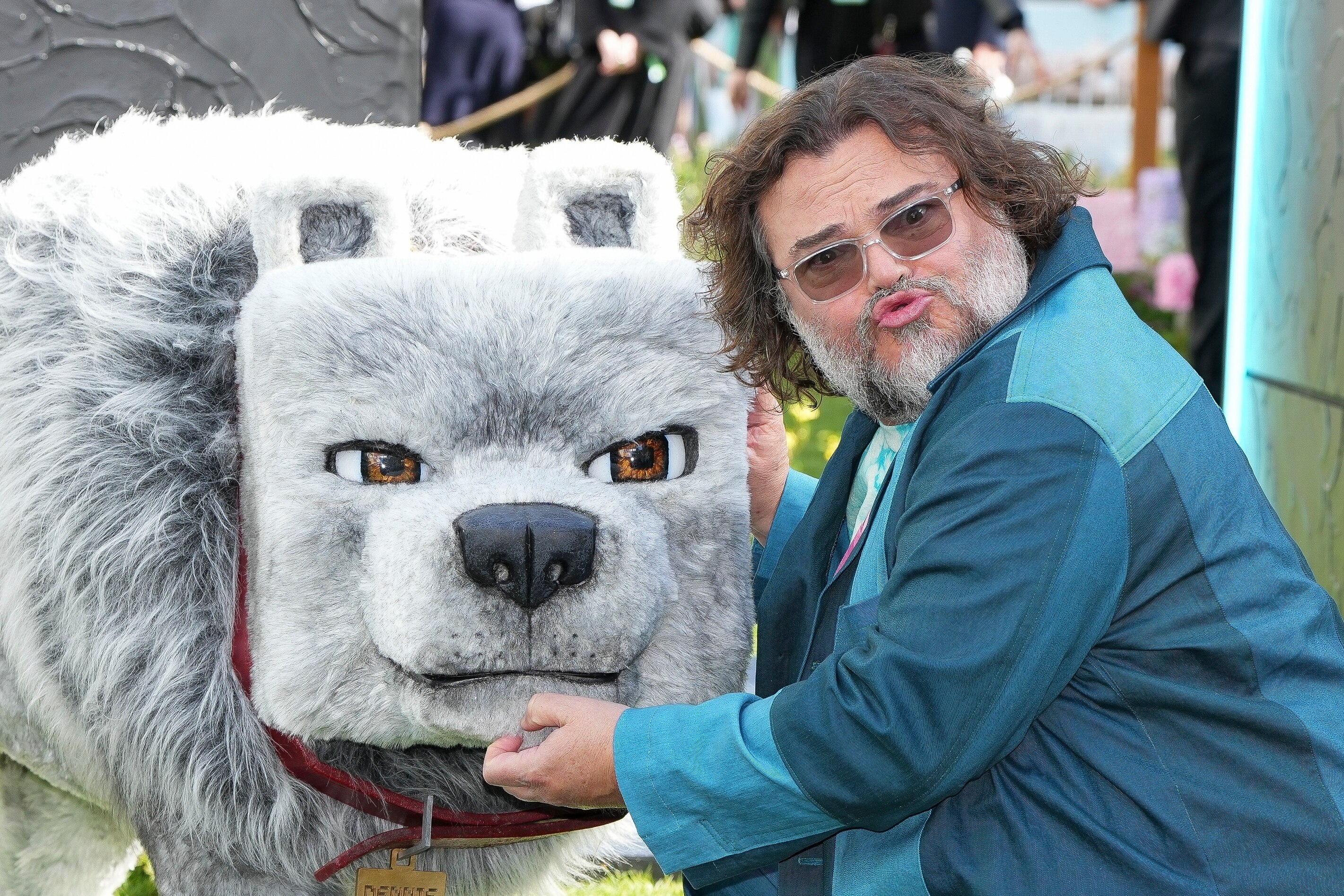 A Minecraft Movie's viral 'chicken jockey' trend highlights new ...