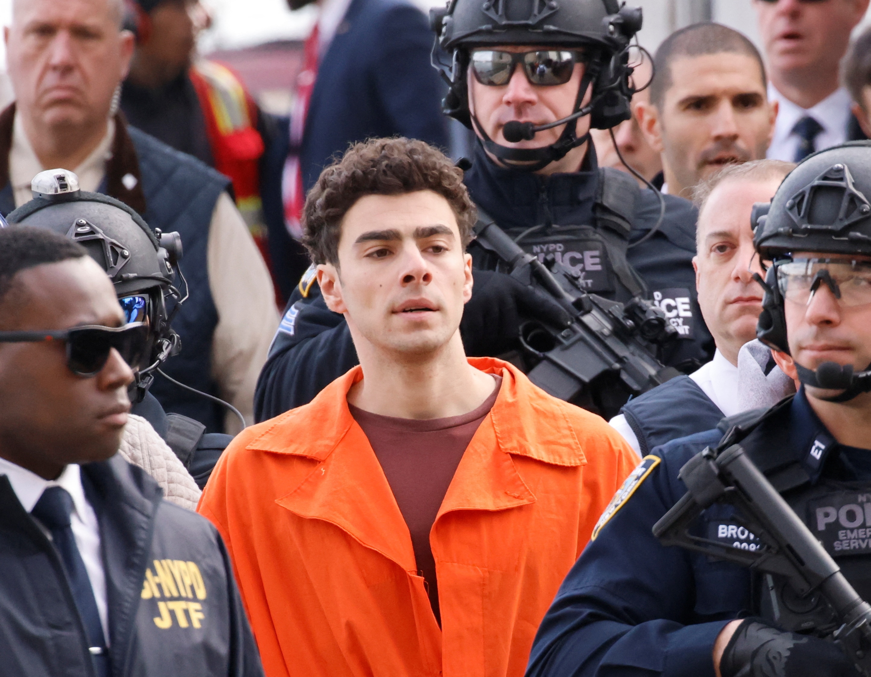 Are your neighbours allowed to use surveillance cameras? - ABC News