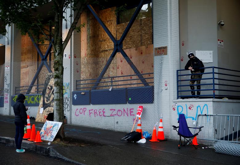 Seattle mayor says it would be illegal for Donald Trump to send ...