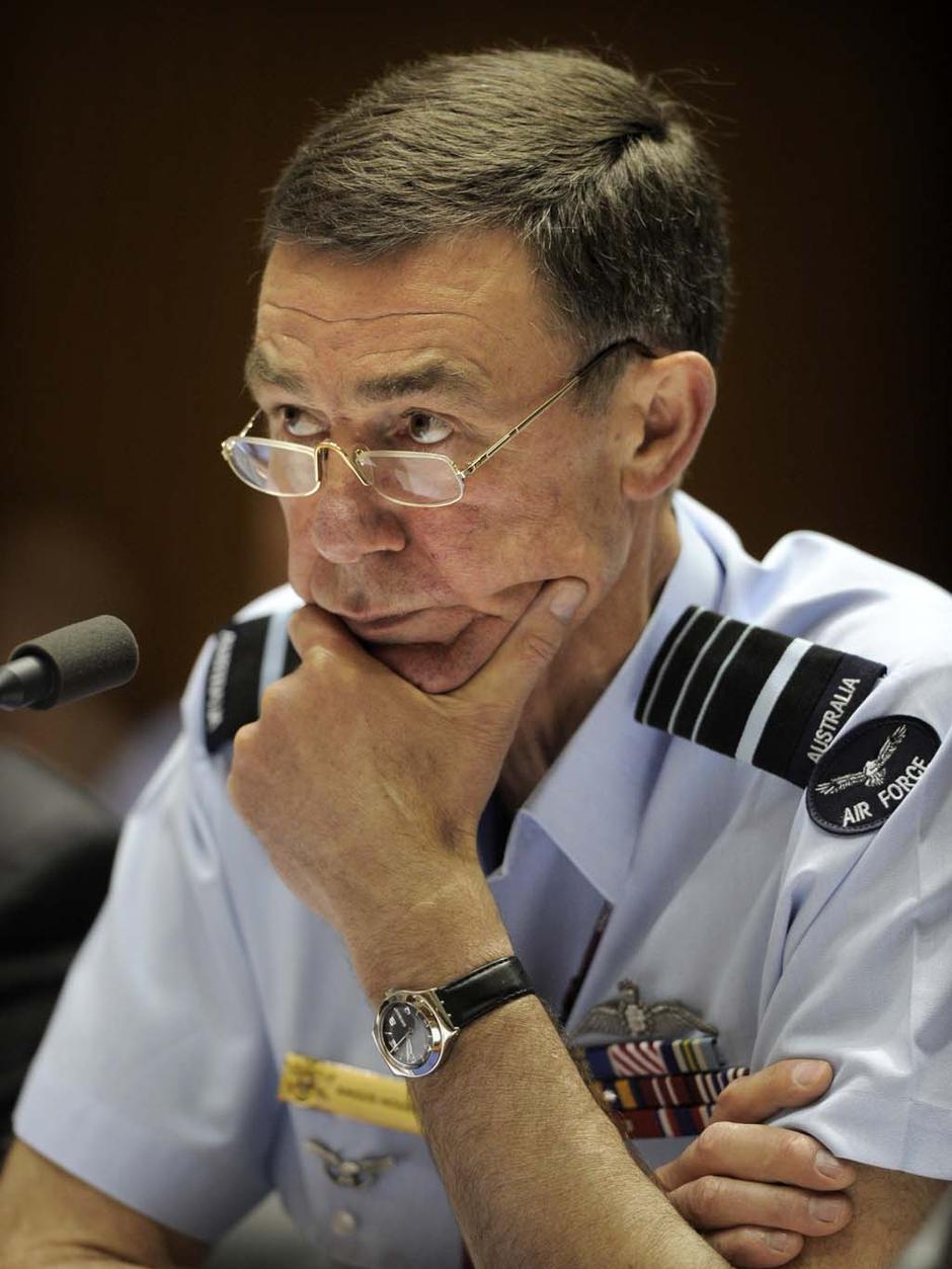 Houston to chair Airservices Australia - ABC News