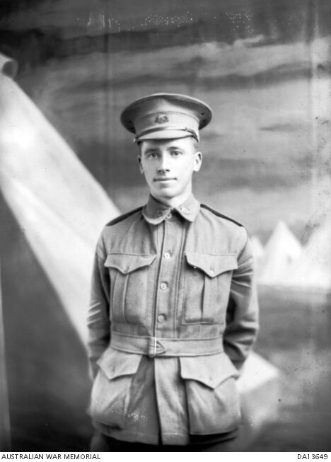 The Sergeant who loved to sing - ABC listen