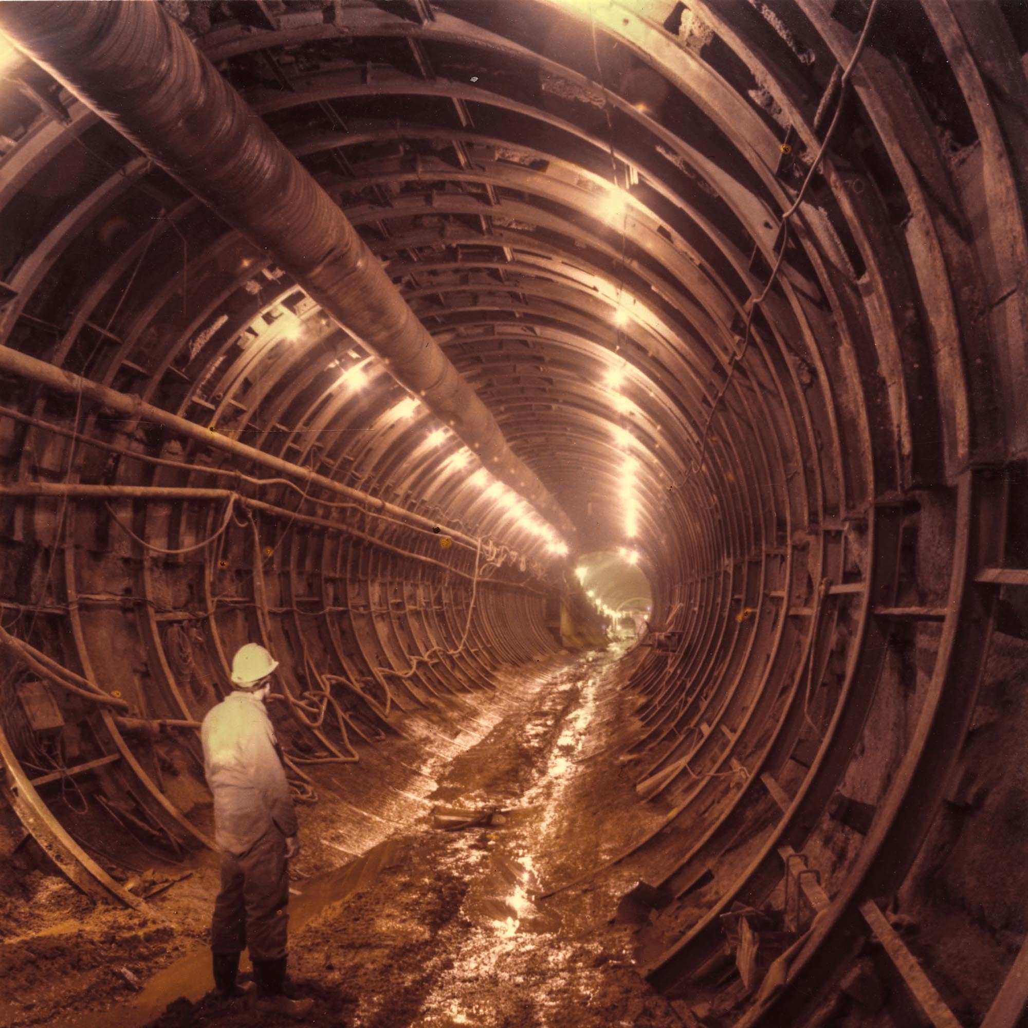 Melbourne Rail Link: City Loop construction photos give glimpse of what ...