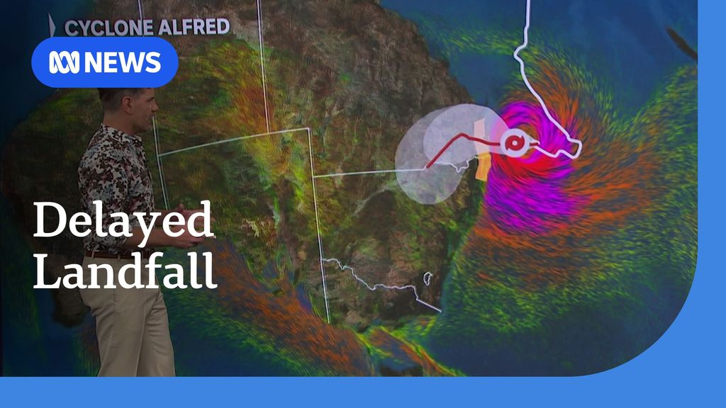 Cyclone Alfred’s delayed landfall to prolong dangerous conditions - ABC ...