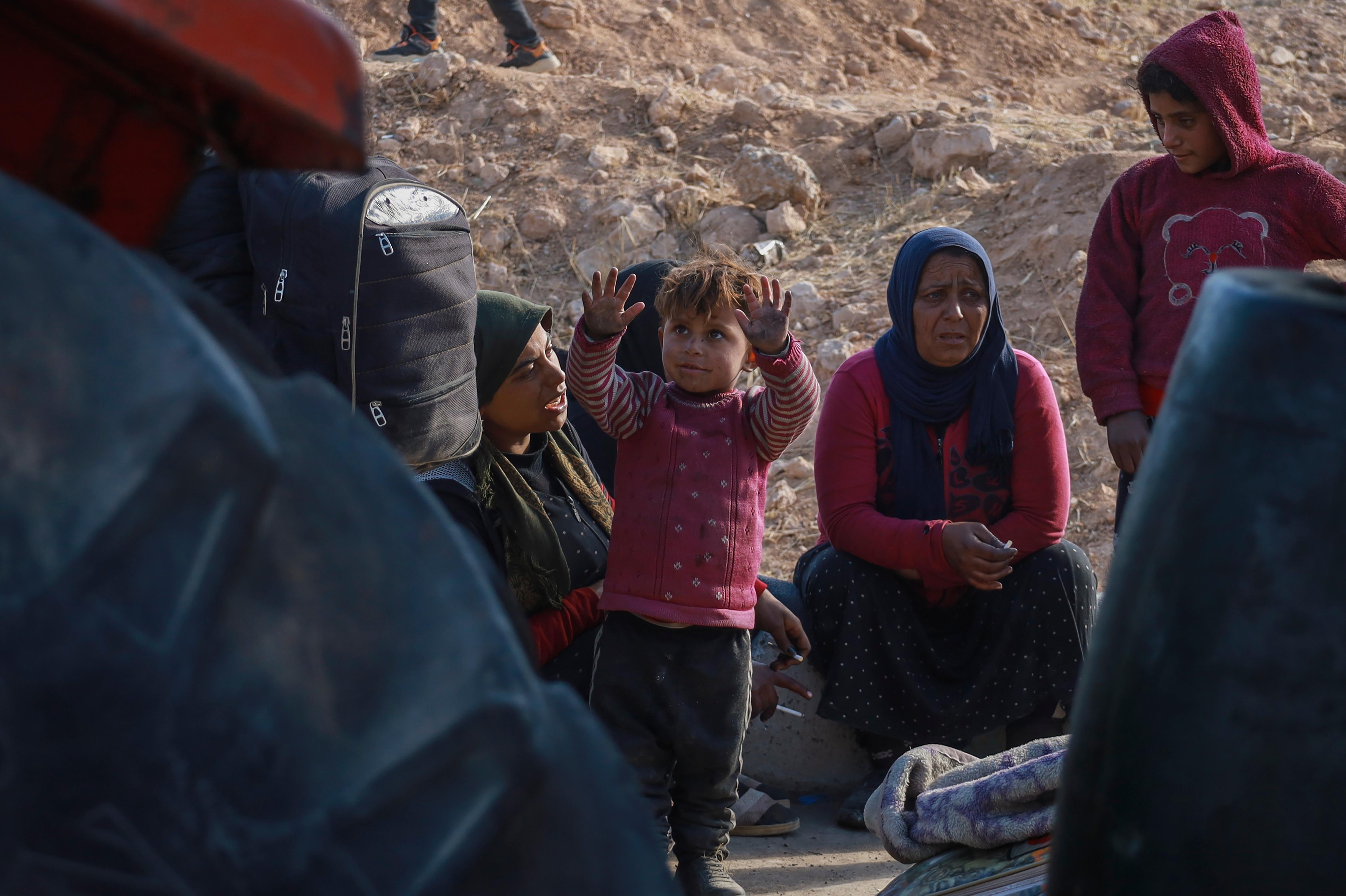 Syrian rebels take strategic city of Hama in major blow to regime of ...