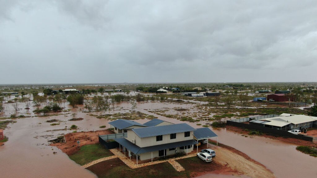 Flooding from Cyclone Veronica strands homes near South Hedland on ...