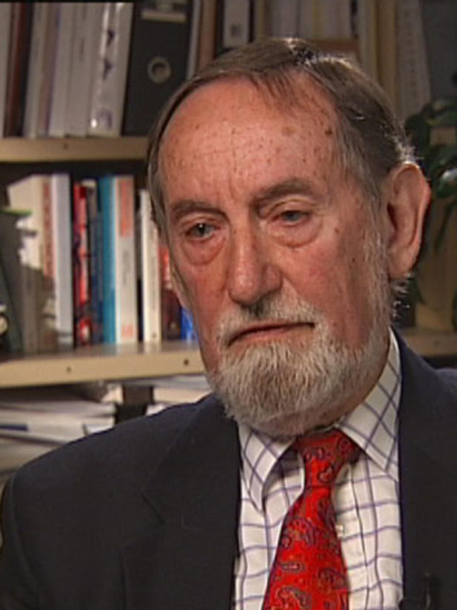 Historian Ian Bickerton speaks about his latest book - ABC News