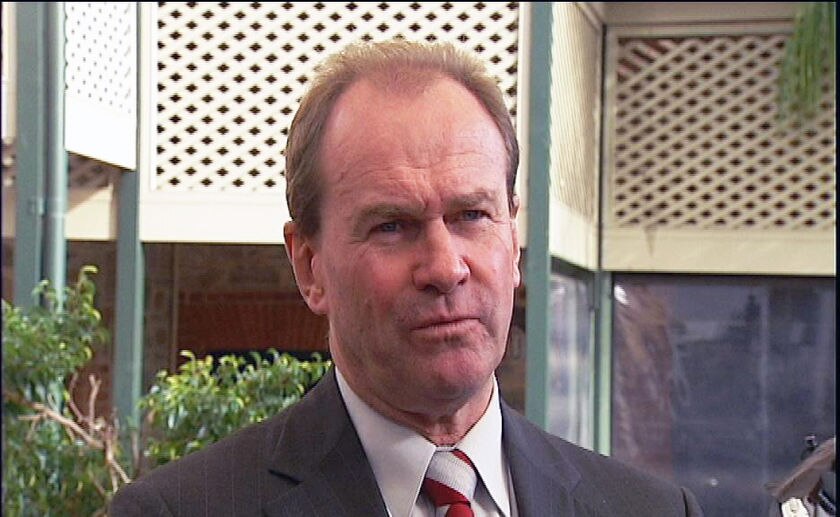 Hamilton-Smith out of leadership run - ABC News