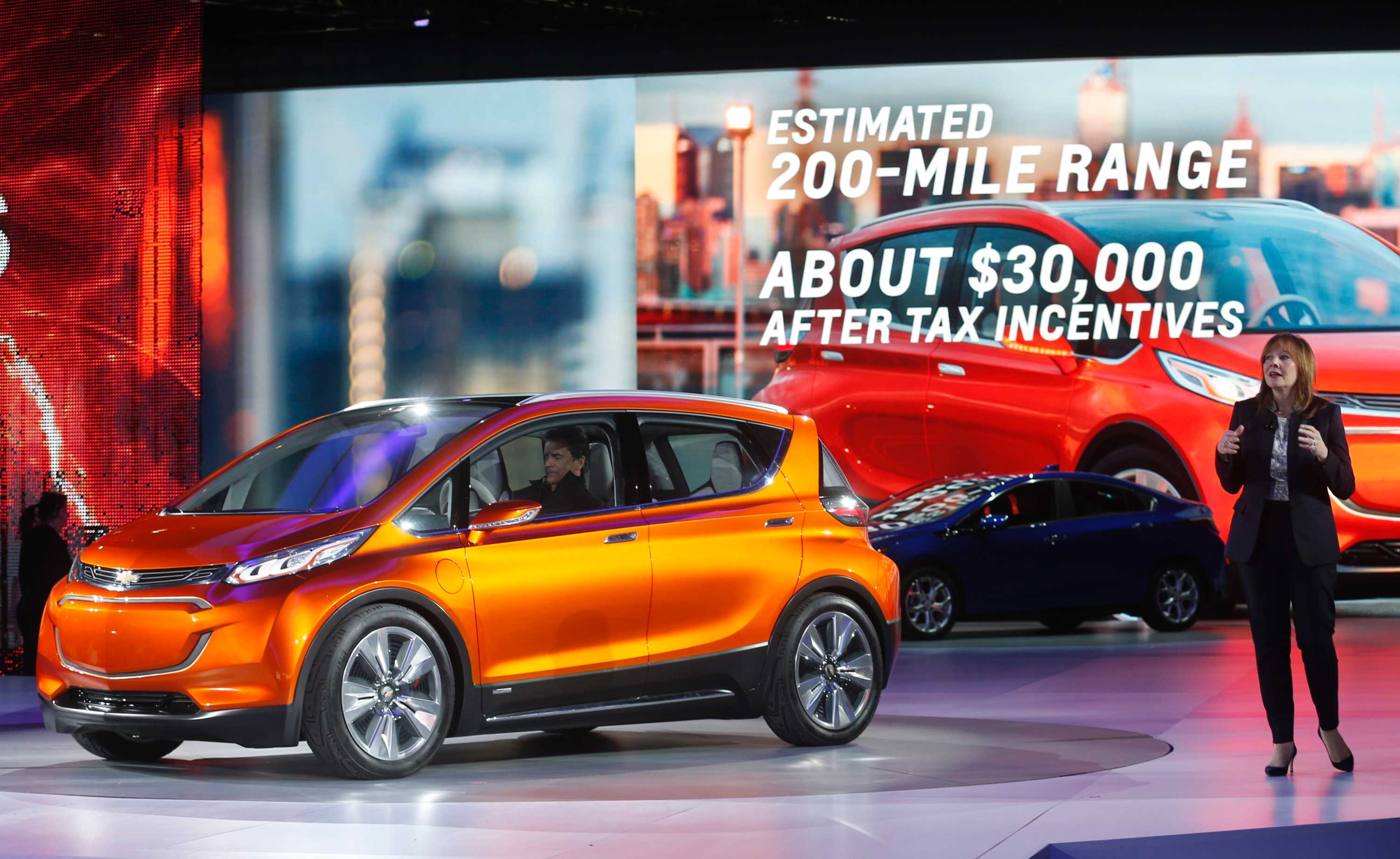 General Motors unveils two new Australian designed and built cars at ...