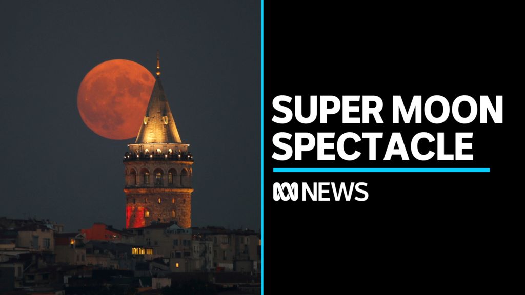 Rare super blue moon awes stargazers around the world - ABC News