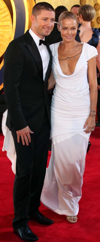 Clarke and Bingle break up - ABC News