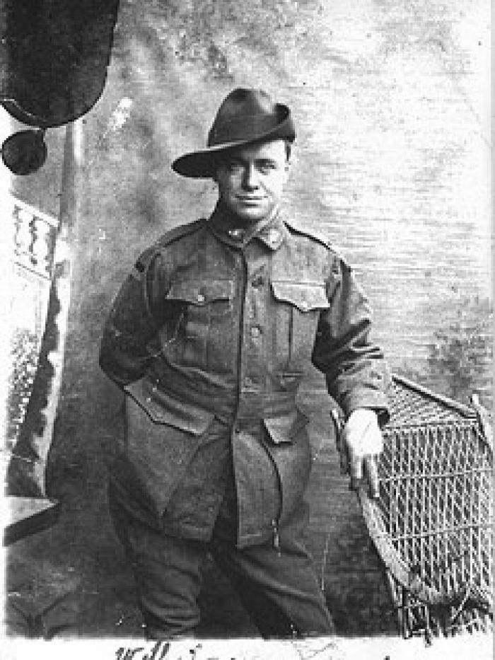 Stories from rural Anzacs - ABC News