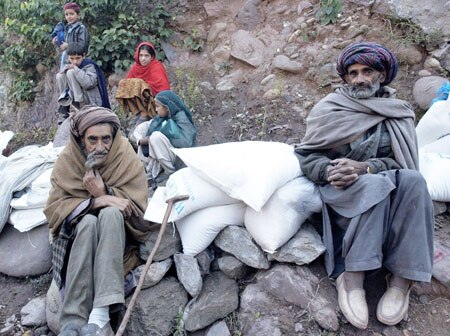 Thousands of Pakistani earthquake victims still homeless - ABC News