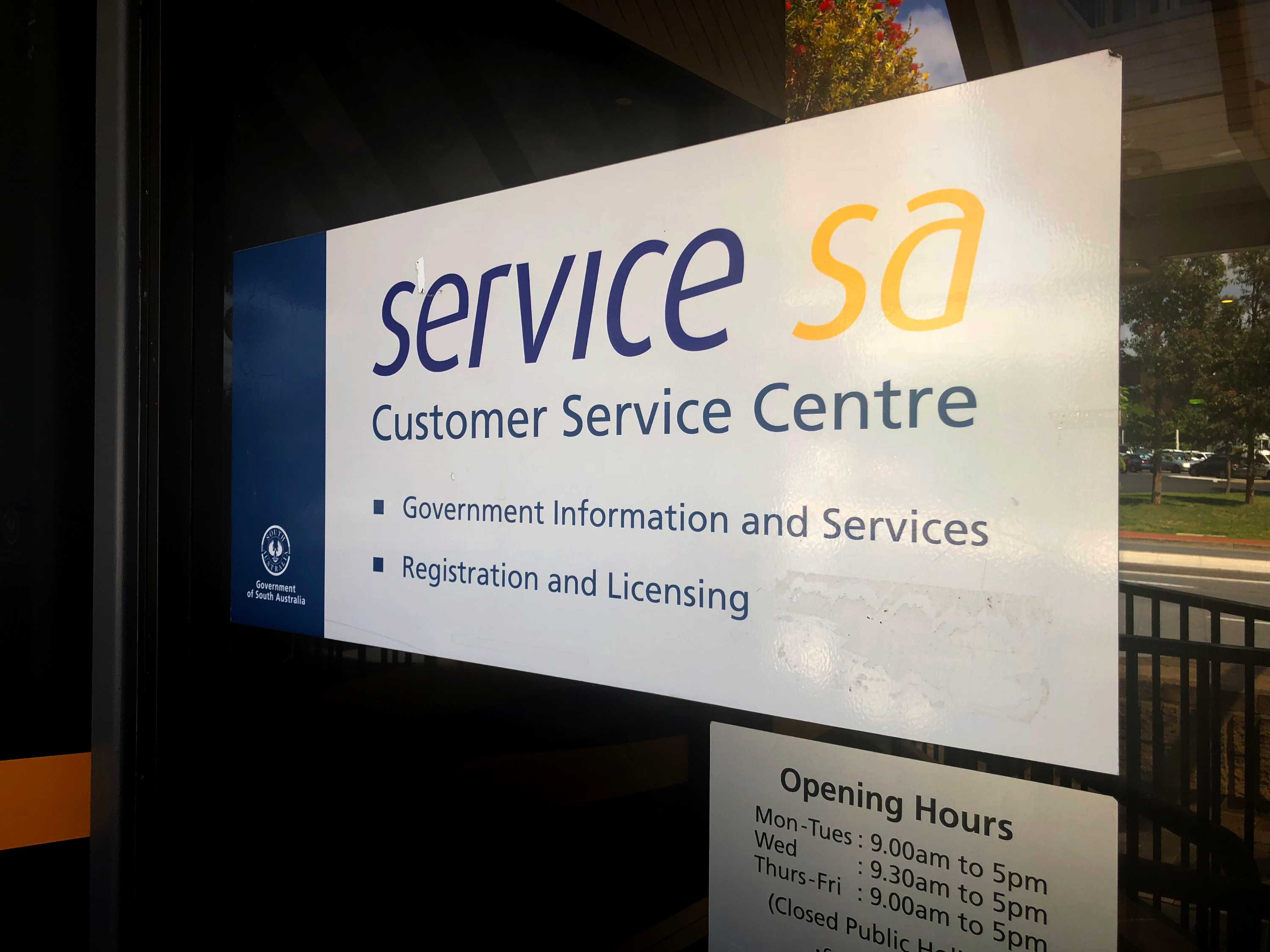 SA Government back-pedals on plan to axe bus stops and Service SA ...