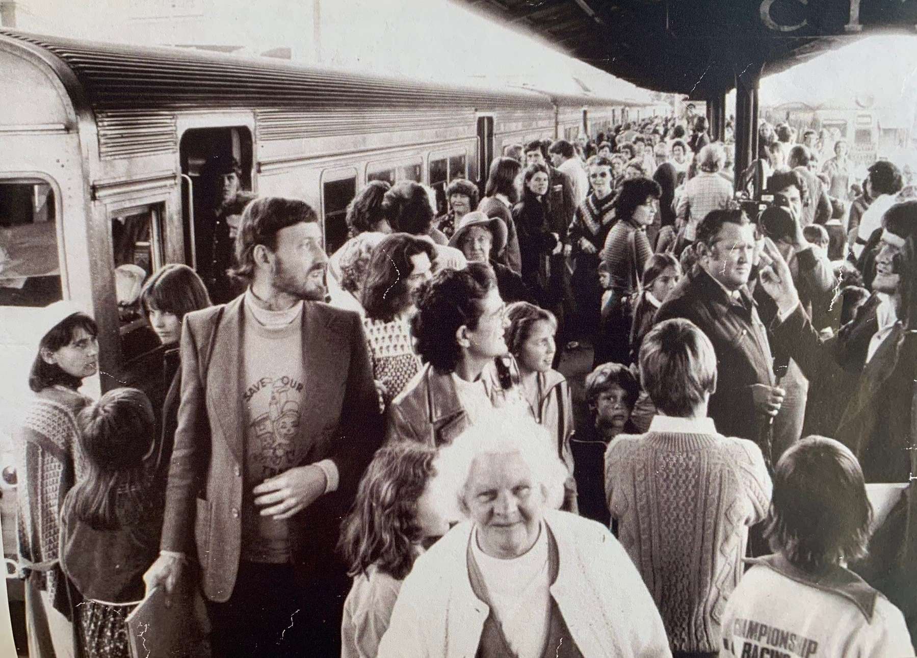 Public backlash to closure of Fremantle rail line in 1979 still among ...