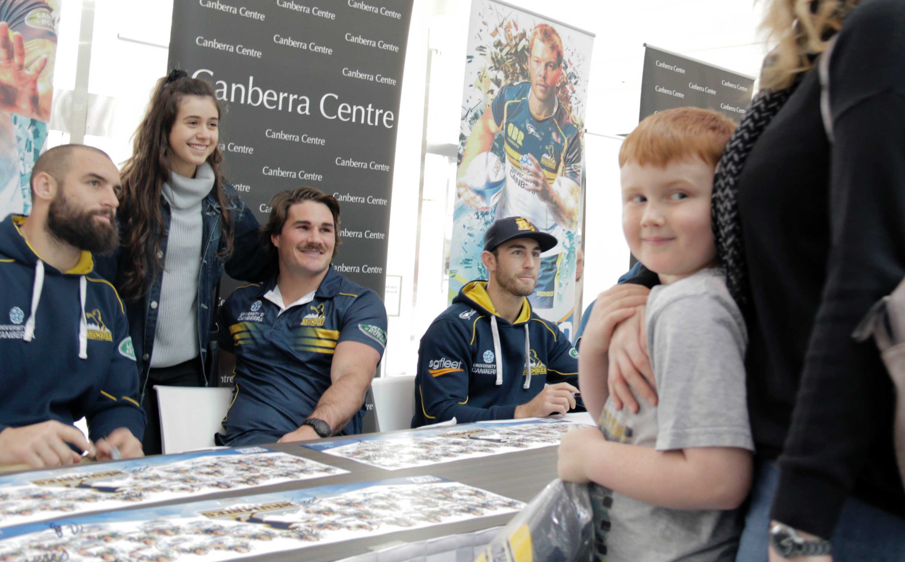 Brumbies fans show their support ahead of qualifying final in Canberra ...