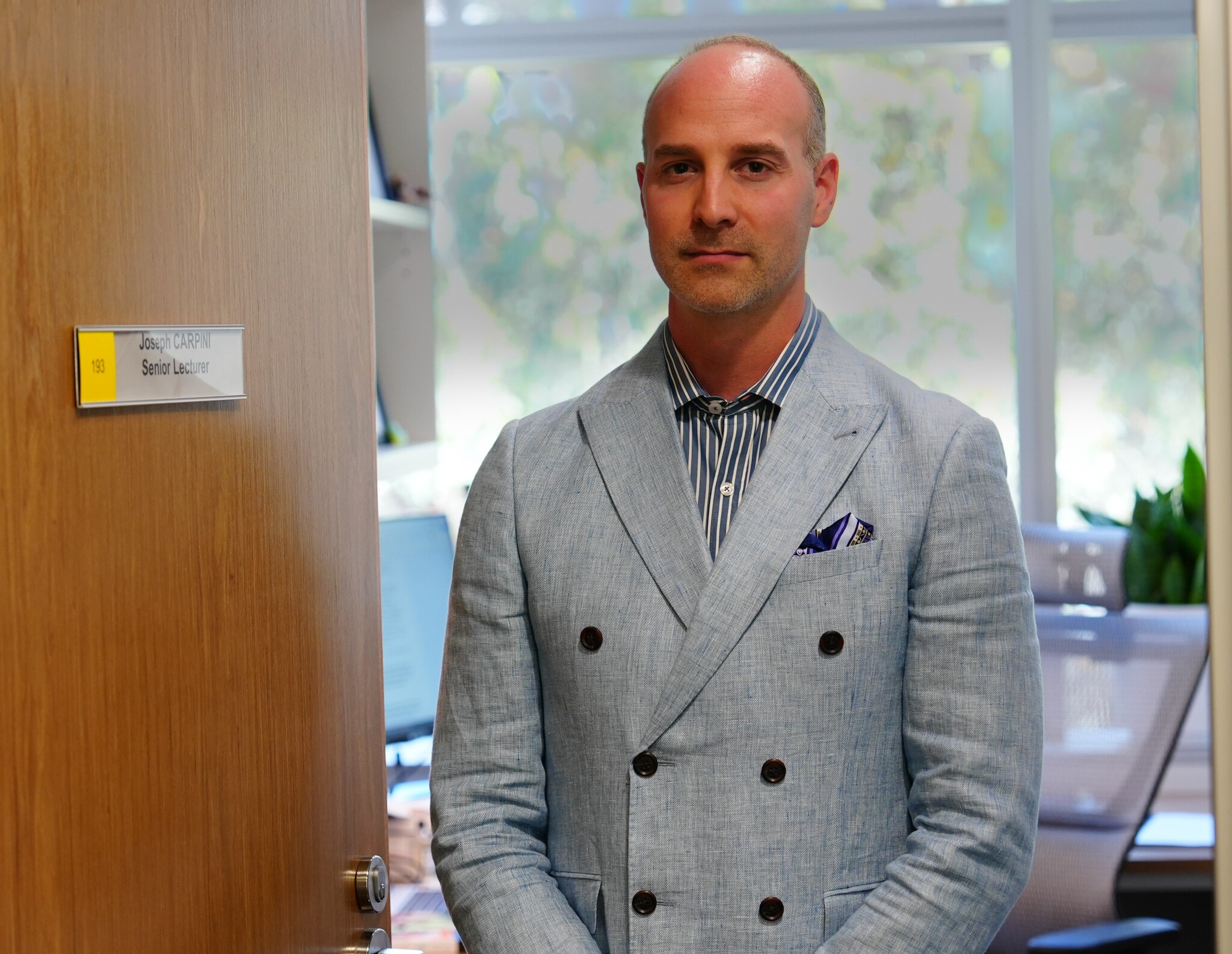 Gold mine mural by artist Vondelini a powerful mental health message ...