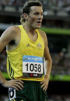 Mottram crashes out of 1,500m - ABC News