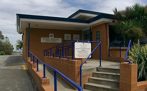 Phillip Island Hospital abandoned: Libs - ABC News