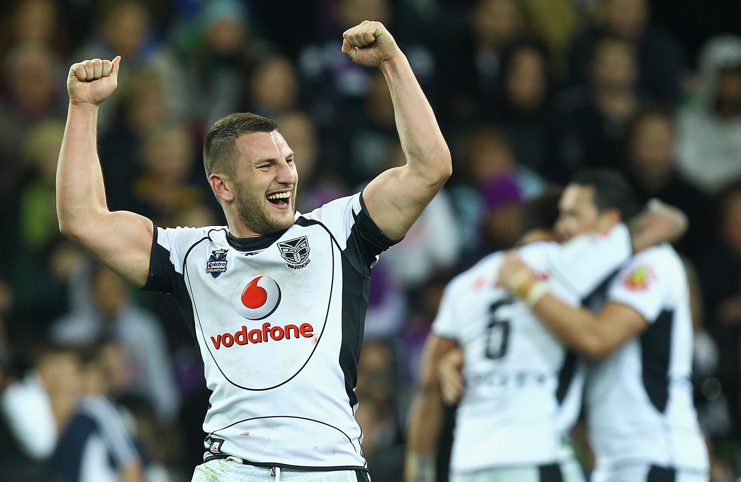 Warriors to lose Brown to Panthers - ABC News