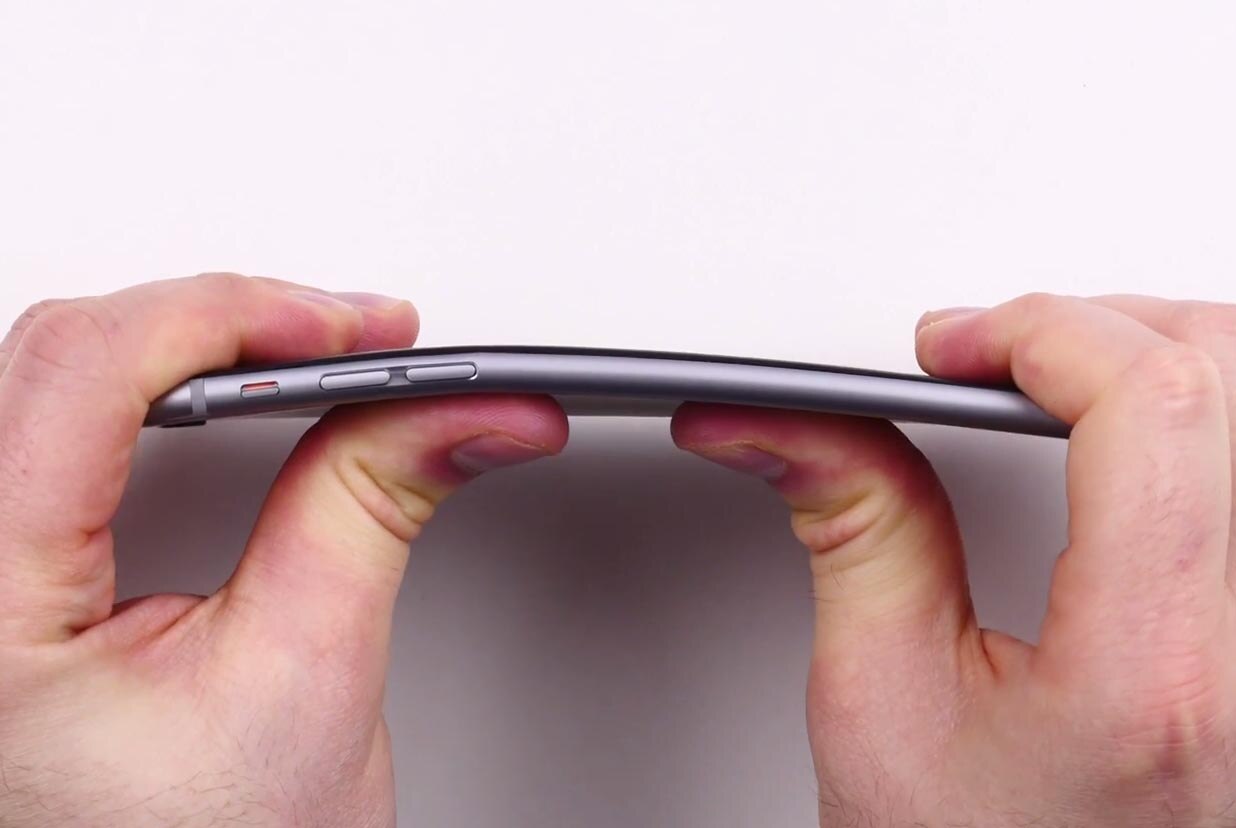 #Bendgate has Apple feeling the pressure - ABC News