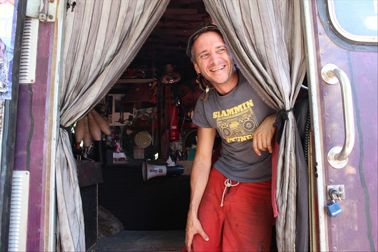 Psycus Pete farewells his Pukka Trucka - ABC News