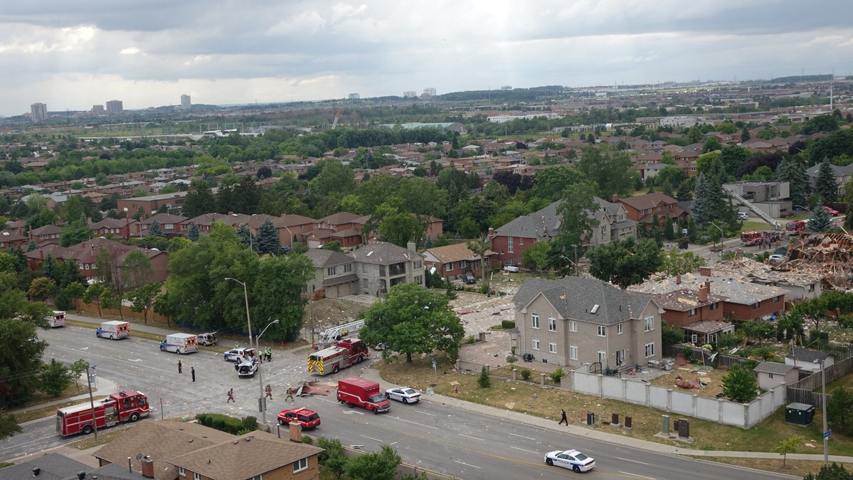 Explosion in Toronto neighbourhood of Mississauga shreds several homes ...