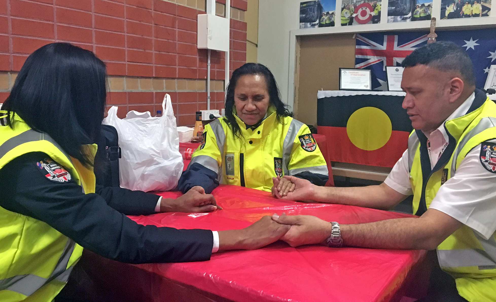 Maori wardens: Pacific Islander elders bring 100yo youth engagement ...