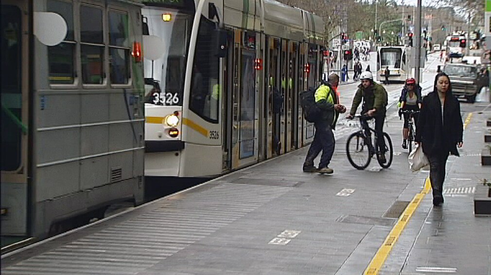 Confusing tram super stop to be changed - ABC News