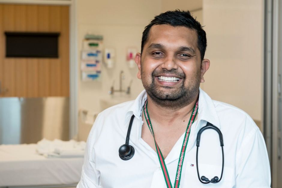 'Superhero' doctor portrait in the frame for prestigious Brisbane art ...