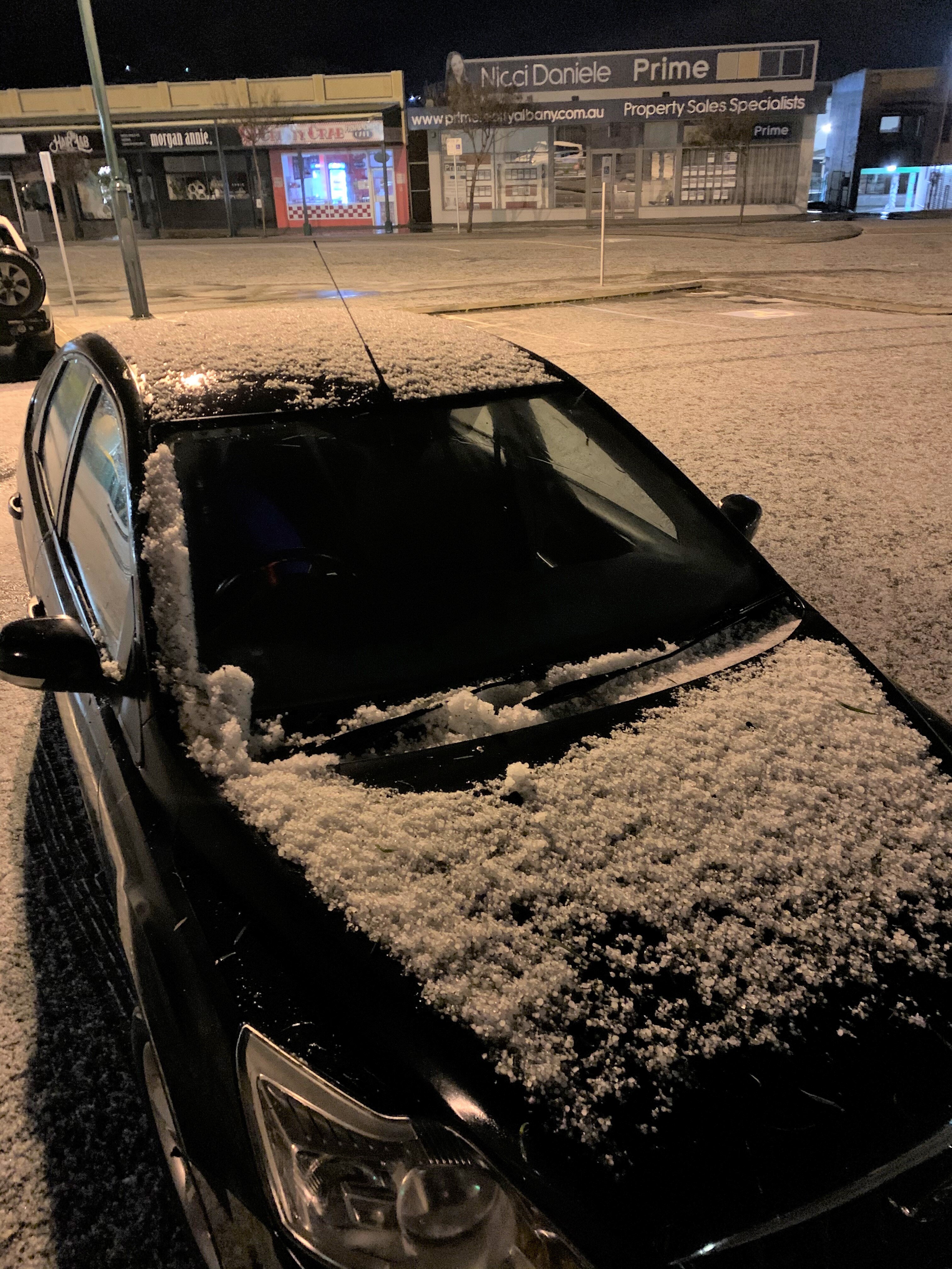Snow, hail fall on southern WA in coldest day this year - ABC News