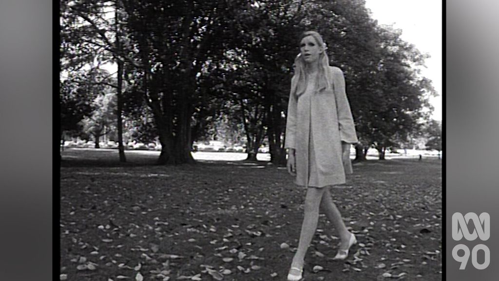 Modelling agency calls for stick-thin girls to rival Twiggy (1967 ...