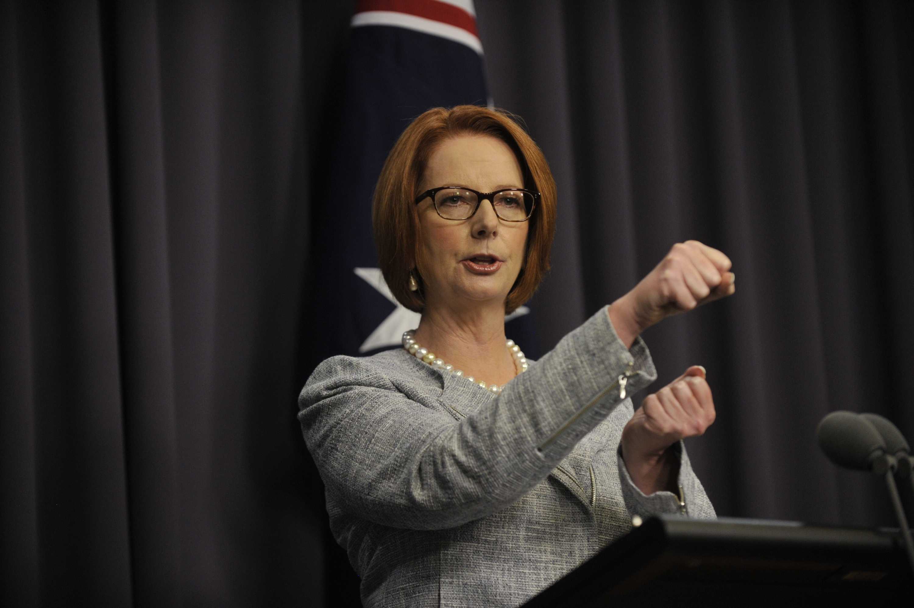 Gillard heaps Gonski pressure ahead of COAG - ABC News