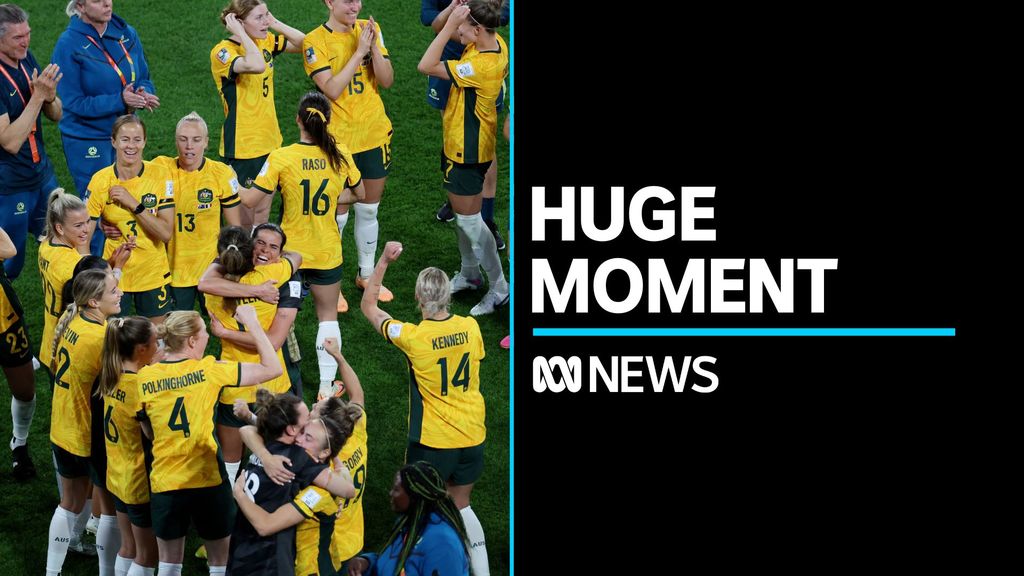 Lilly Barker and Luke Boon perform their single rope pairs freestyle ...