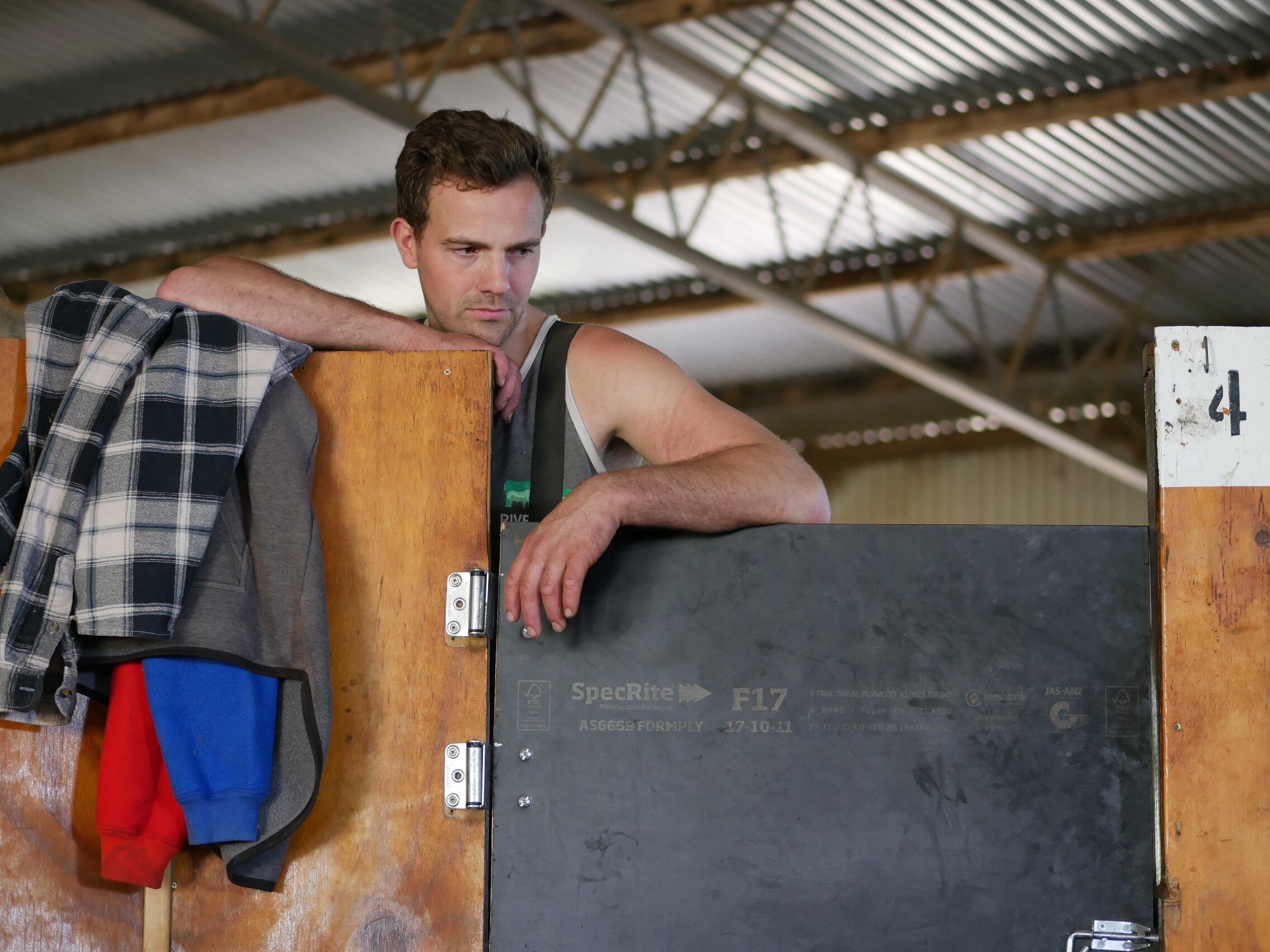 Shearing contractor Lochie tackles worker shortage by employing people ...