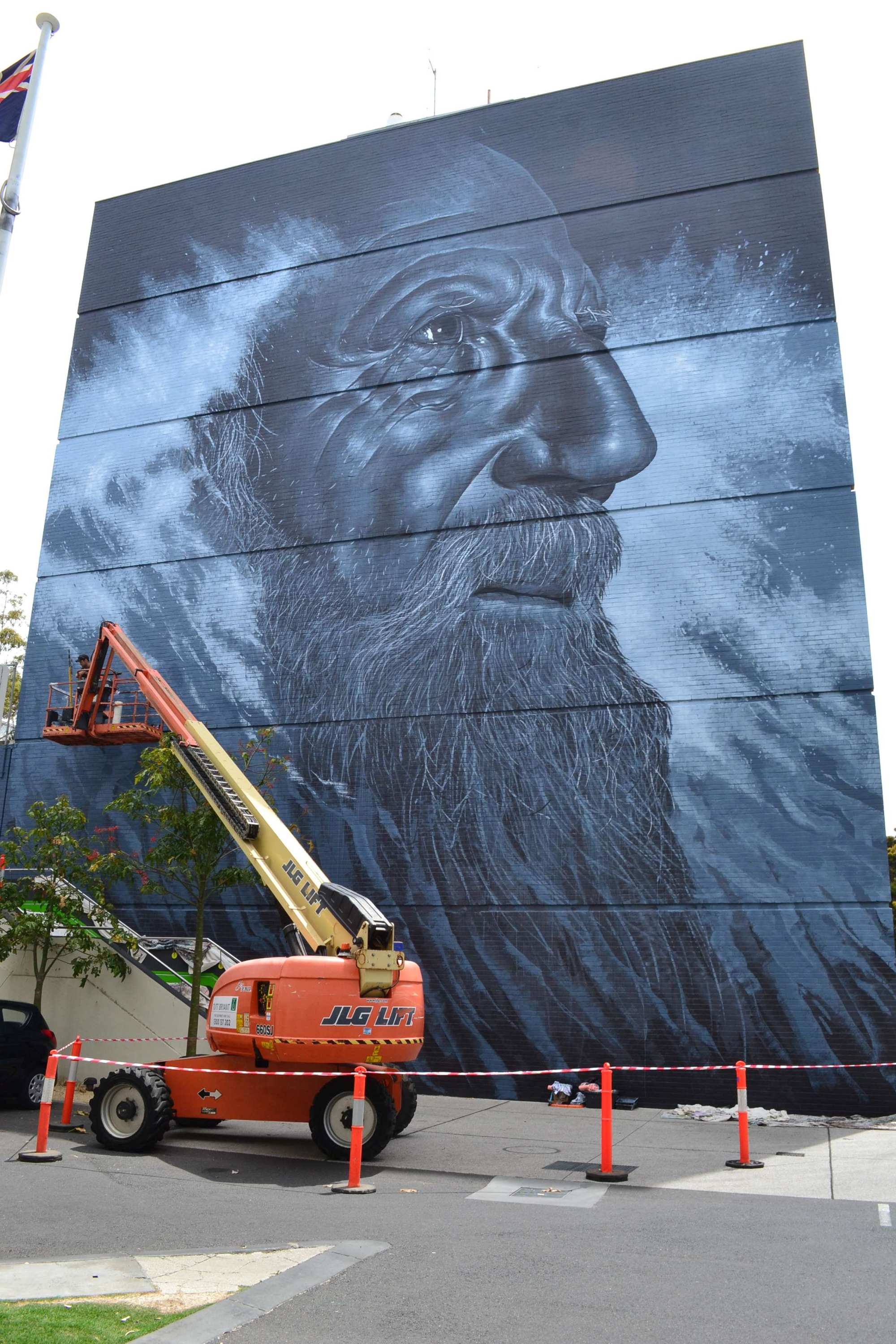 Cam Scale silo painter - ABC Adelaide