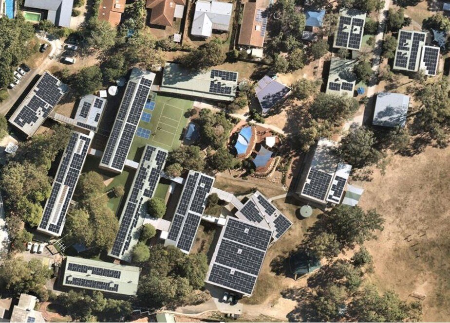 Solar panels on schools, hospitals and prisons could power Queensland ...