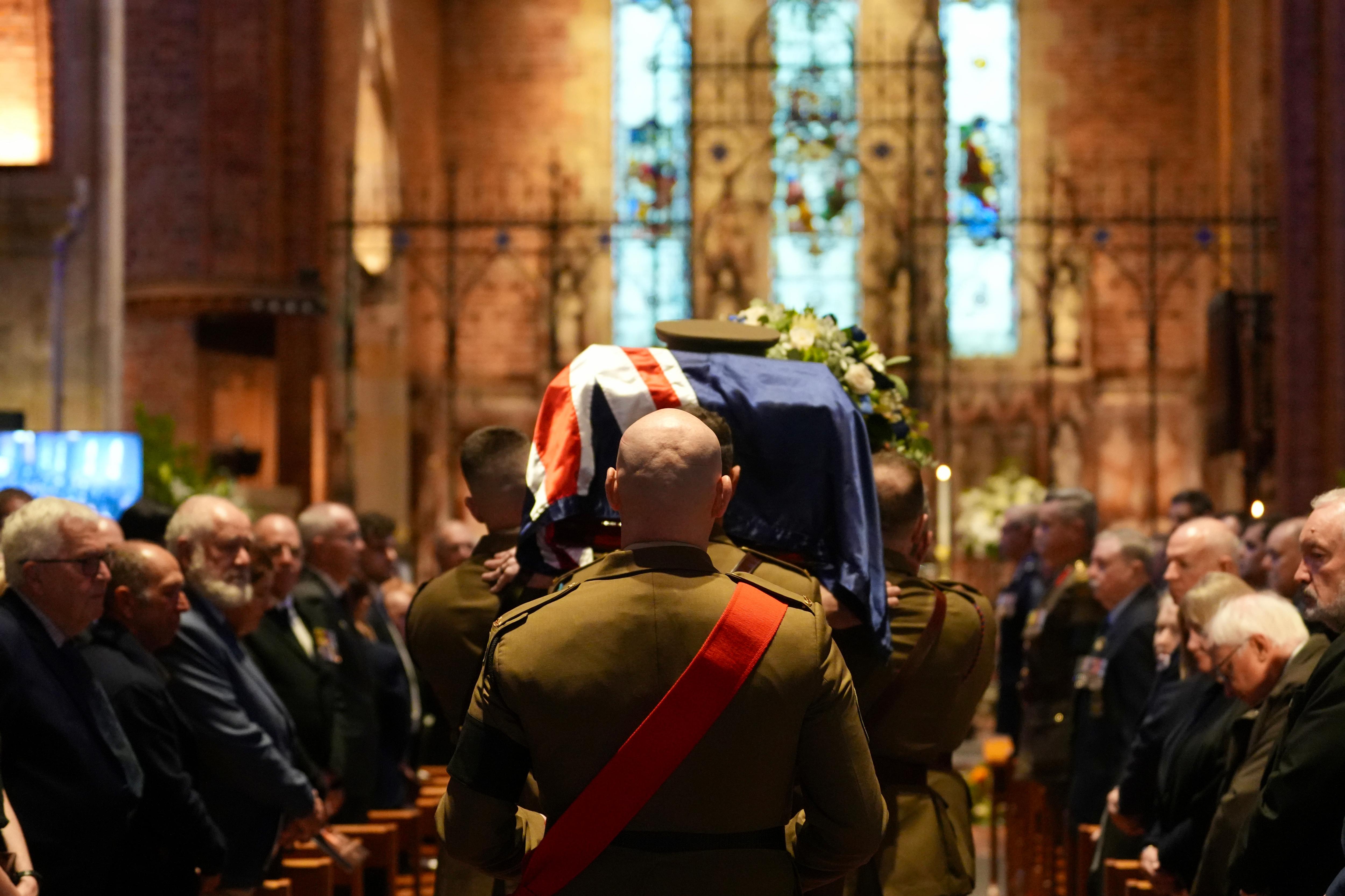War hero and veteran MP Bill Grayden farewelled at state funeral in ...