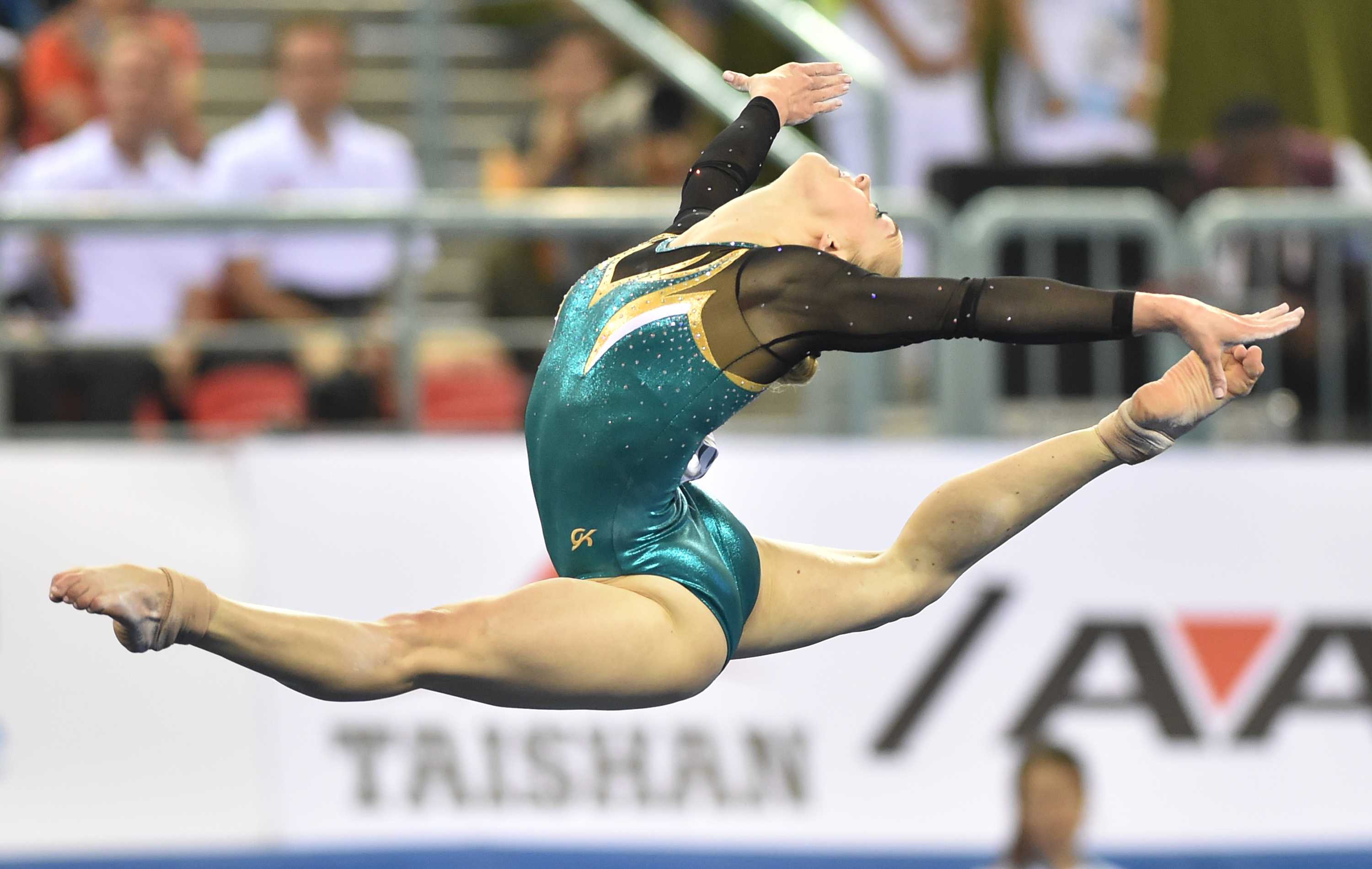 Rio 2016 Olympics: Larrissa Miller beats Lauren Mitchell to Australia's ...