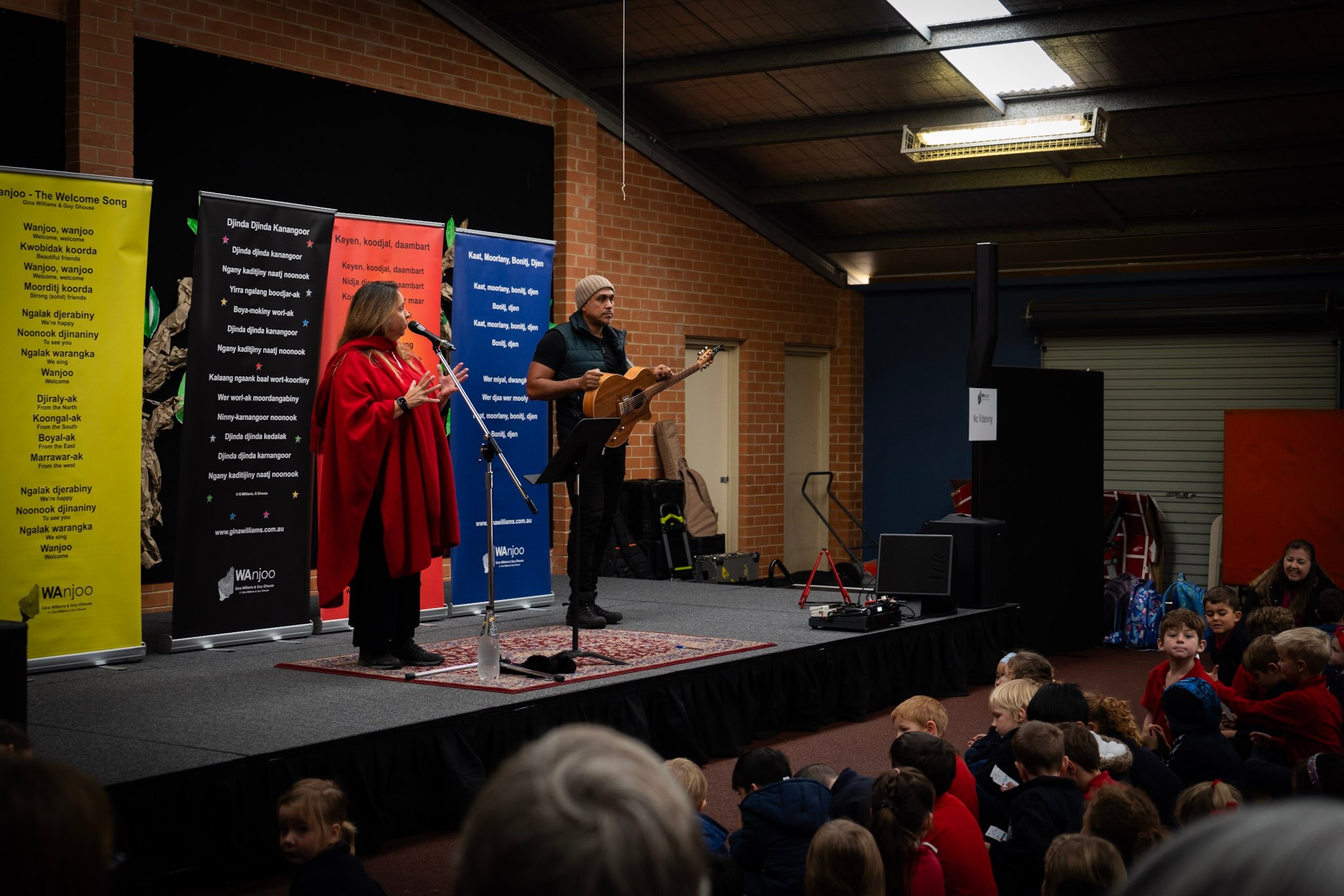 Remote WA students help write Noongar song in one day - ABC listen
