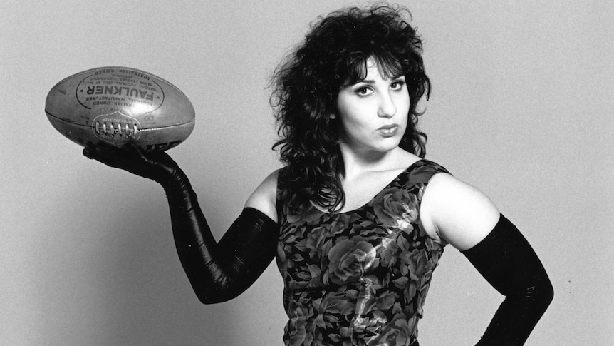 Libbi Gorr on her controversial character Elle McFeast - ABC listen Libbi Gorr on her controversial character Elle McFeast - ABC listen