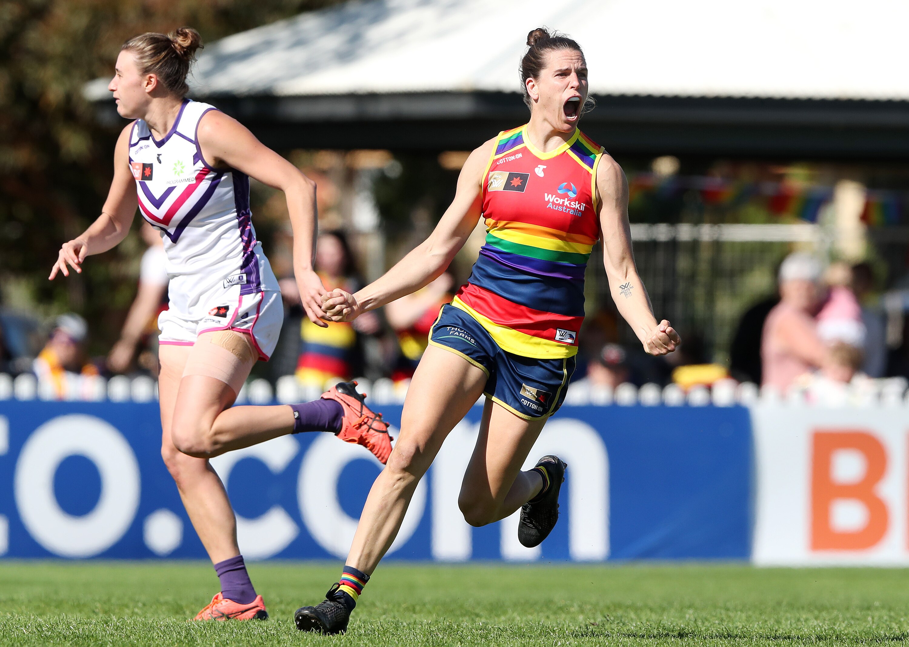 Brisbane Lions, Adelaide Crows enjoy AFLW victories as Hawthorn, Gold ...