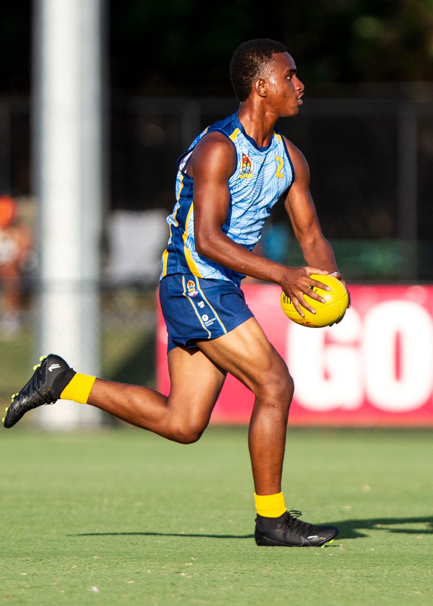 Men and women's Australian Rules Football showdown between PNG and ...