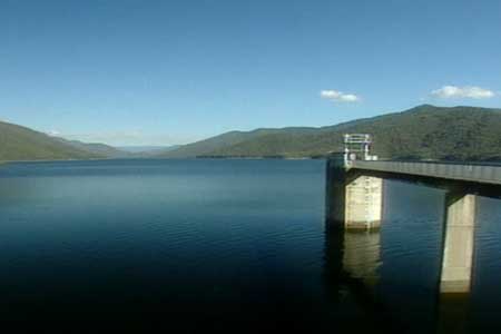 Nyngan dam proposed to secure water - ABC News