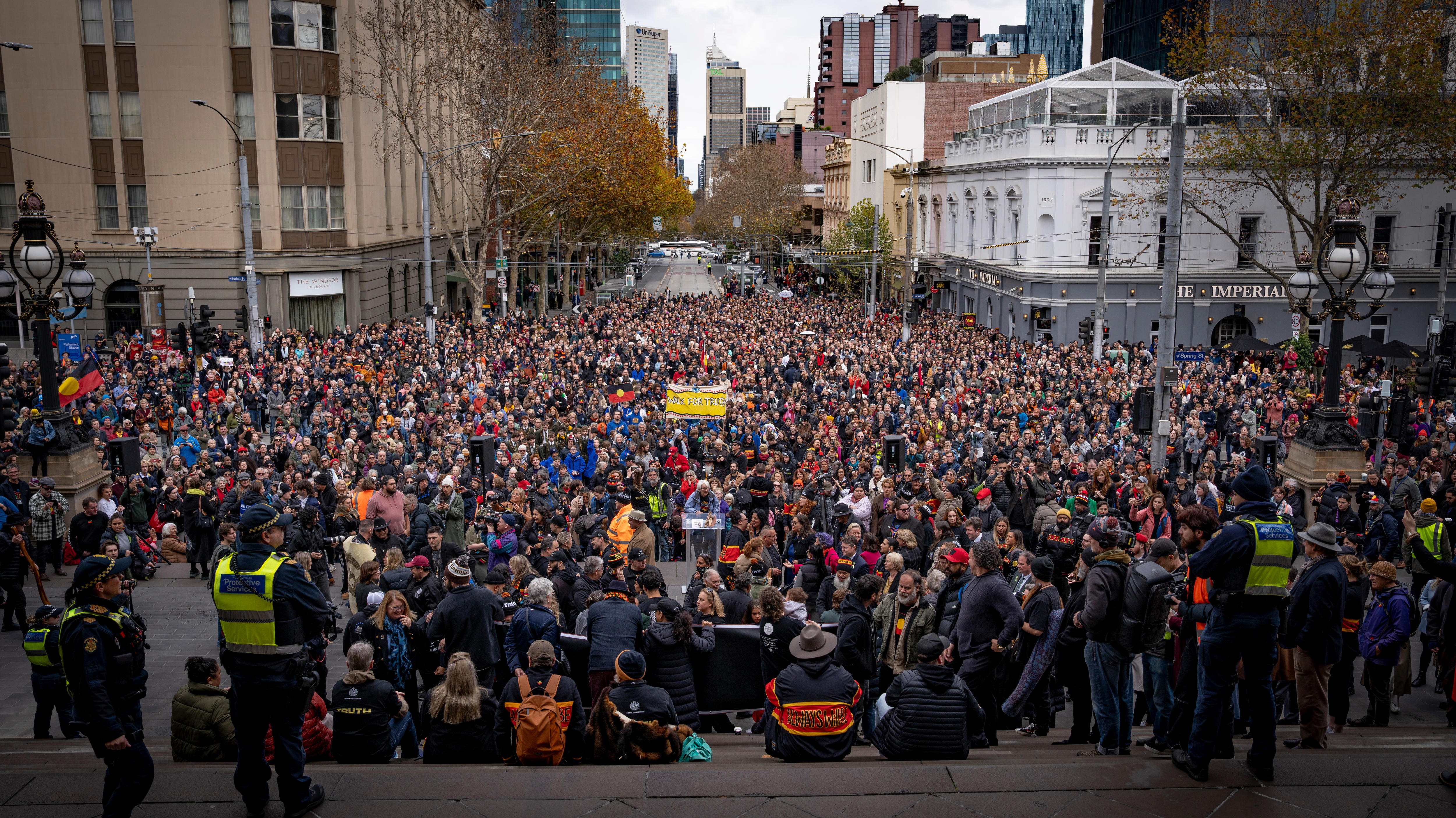 Long walk for truth and Victoria's plan for treaty - ABC News