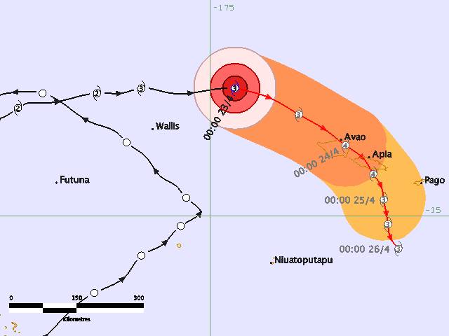 Direct hit predicted as Tropical Cyclone Amos intensifies on approach ...
